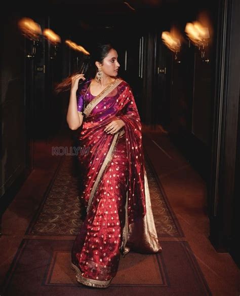 Gorgeous Priyanka Arul Mohan In A Maroon Silk Saree With A Blue Blouse