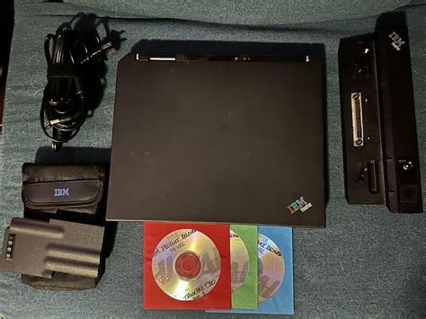 [h] Ibm Thinkpad T30 Retro Tyygaming Laptop Ati Radeon 7500 Pentium 4 1 8ghz 1gb Ram Dock