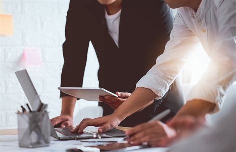 Diferença Entre Chefe E Líder Características E Atitudes