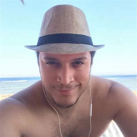 Amr El Olamy Amrelolamy • Threads Say More Amr El Olamy Amrelolamy • Threads Say More