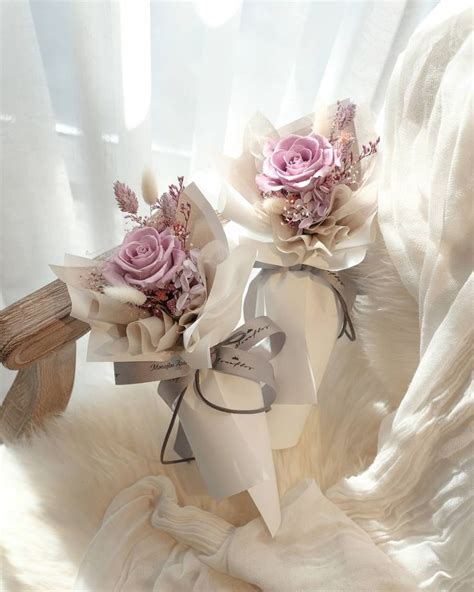 Interests에 있는 Danica님의 핀 한송이 꽃다발 드라이 플라워 꽃다발 플로리스트