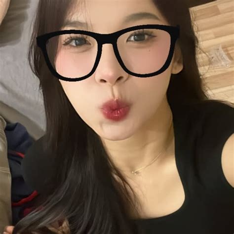 Roslind Roslind0823 • Threads Say More