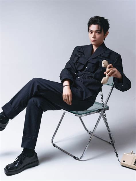 Pin By Cao Linh On 🩶 Men Photoshoot Yuxi Dings