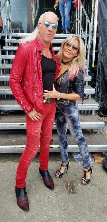 Suzette Snider Feet Aznudefeet