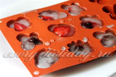 Лед с фруктами