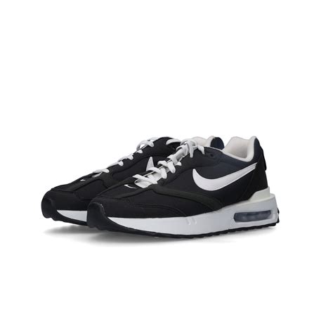 나이키 에어맥스 던 블랙 화이트 Kream