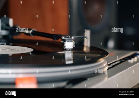 Close Up Of A Cartridge Head On A Vinyl Record Analog Retro Music