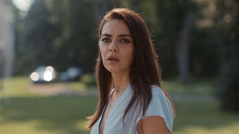 Luckiest Girl Alive Review Mila Kunis In Netflix Thriller