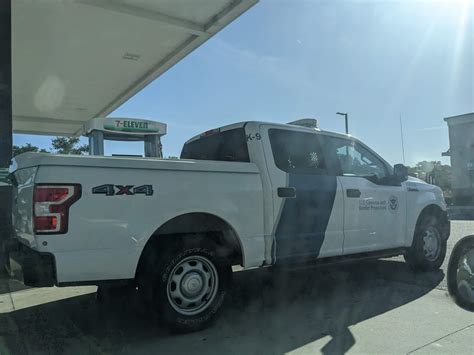 Ford Raptor Border Patrol Brothers Cram 7 Aliens Into Car During
