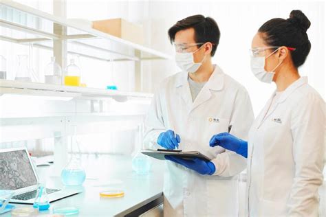 胶质母细胞瘤治疗现状 知乎