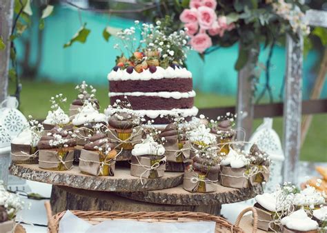 Suministros Para La Mesa De Dulces De Boda