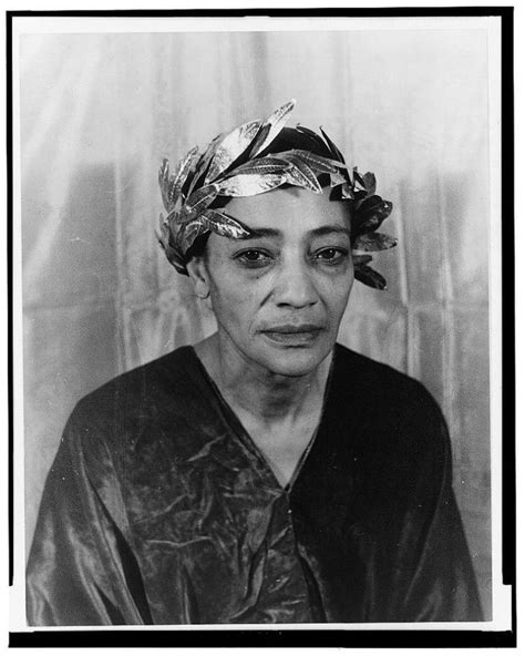 Pictures Of Lee Tung Foo