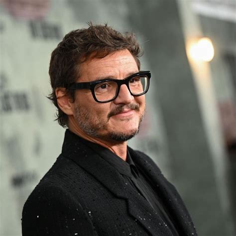 Pin By Melissa Lopez On Eye Candy Pedro Pascal Pedro Attractive People