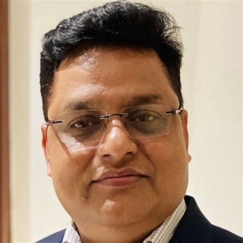 Sanjeev Kumar Professor Head Dept Of Critical Care Medicine Md Anaesthesiology Bhu