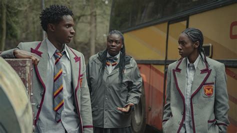 Sex Education Season 3 Is All About Characters Coming Into Their Own