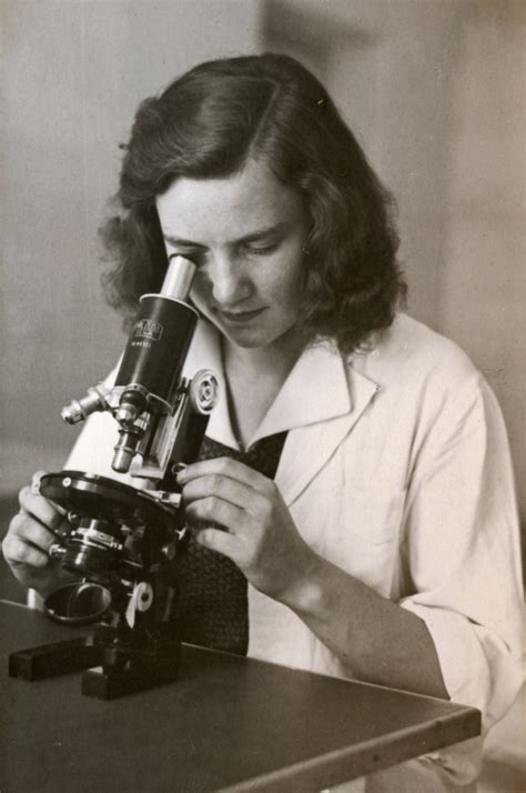 A Brief History Of Early Allergy Science Allergy Amulet