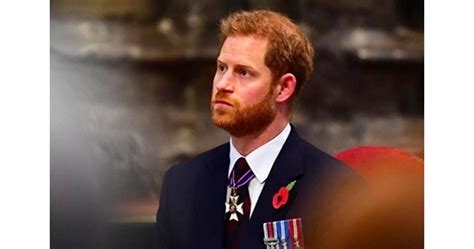 Над 3 млн екземпляра от книгата на принц Хари са продадени още първата седмица на пазара