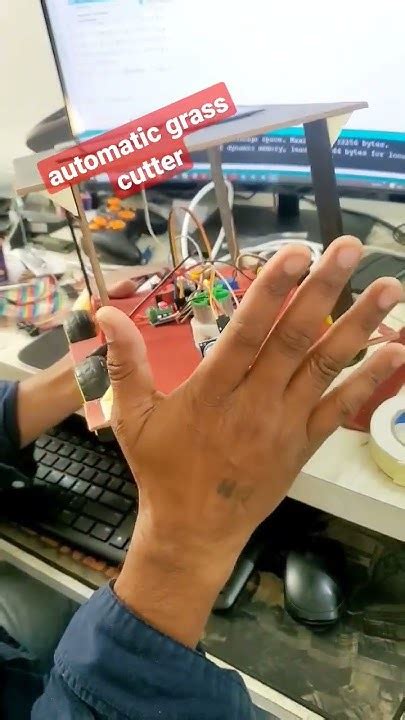 Farmer Helping Robot Farmer Sunrobotronics Shorts Youtuebshorts Youtube