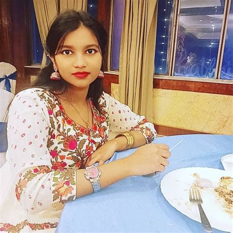 misty (@misty_queen_priya) • Threads, Say more