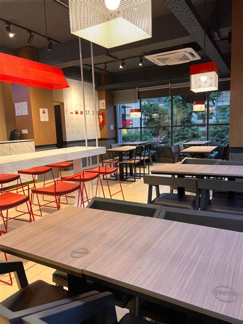 Khanas Restaurent In Banani