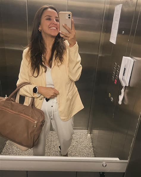 Carolina Silva Carolinasilvadv • Instagram Photos And Videos