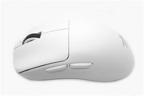 VGN Dragonfly F1 Pro Max Review - Shape & Dimensions | TechPowerUp