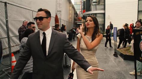 In diesem Gefängnis haben Wärterinnen dauernd Sex mit Häftlingen Liebesknast in England