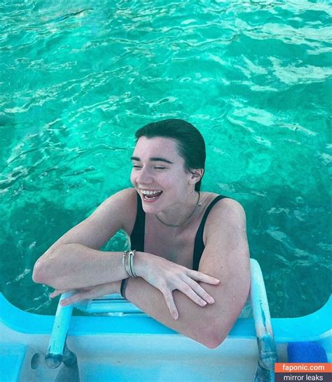 Brett Cooper Aka Imbrettcooper Nude Leaks Faponic