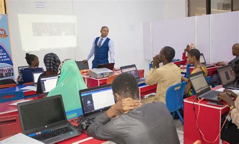 2025 Scholarship On Data Analysis And Visualization Training In Nigeria · Bizmarrow Technologies