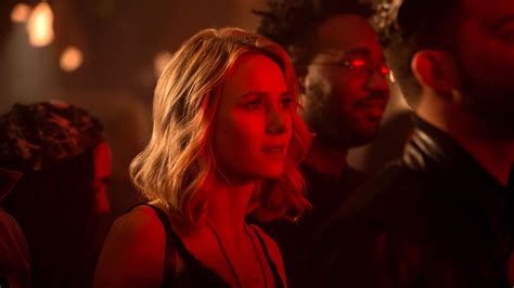The Story Behind Gypsy Netflixs New Psychosexual Drama Starring Naomi Watts Vanity Fair