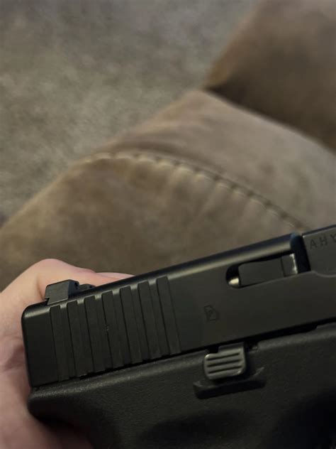 Normal Wear On Gen 5 Glock 26 Extractor Scrolller