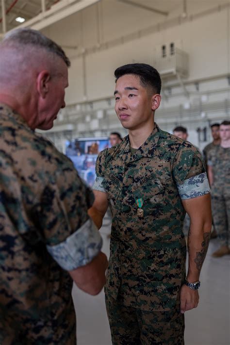 Dvids Images The 39th Commandant Of The Marine Corps Gen Smith Visits Marines Of 1st Maw