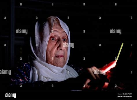Touch Portrait Granny Hi Res Stock Photography And Images Alamy