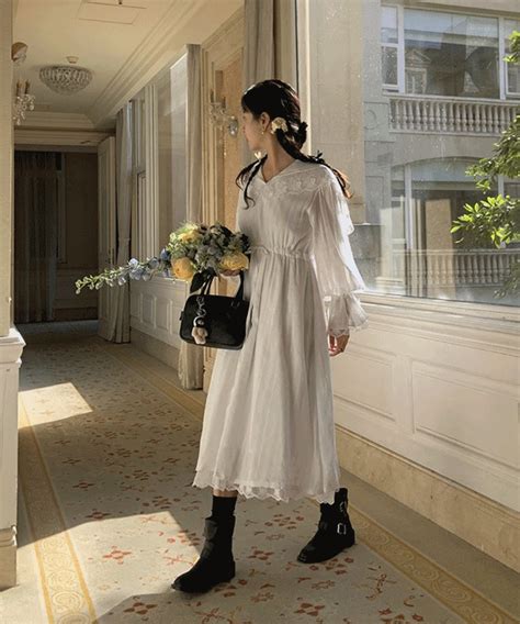 일루아 [봄신상🌷]로베르트 레이스 카라넥 허리 스트링 롱원피스