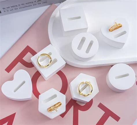 Підставки для кілець — ціна 50 грн у каталозі Аксесуари Купити товари для дому та побуту за