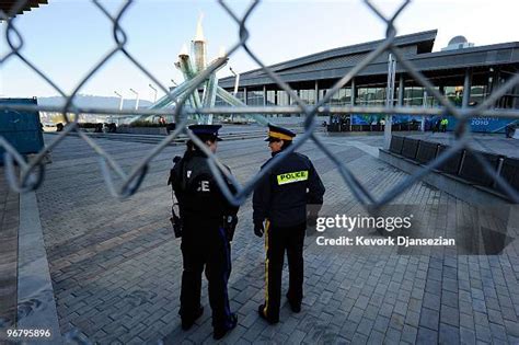 Vancouver Police Photos And Premium High Res Pictures Getty Images