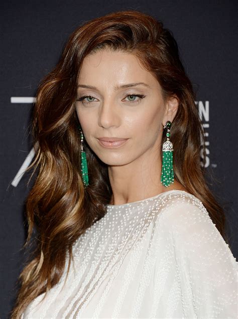 Angela Sarafyan Hfpa And Instyle Celebrate Golden Globe Season In Los