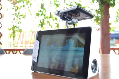 Lighty World S First Robotic Pico Projector Hackaday Io