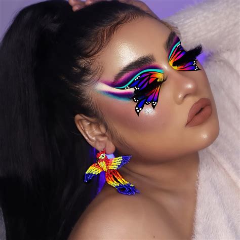 Makeup Artist Mouli Chakraborty 🧿🧿 Moulichakrabortymakeup