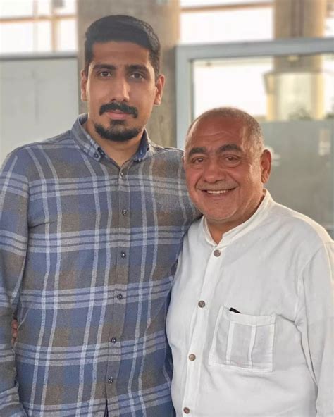 چهره باوقار و خوش استایل پسر خسرو احمدی از بچه گی تا جوانی