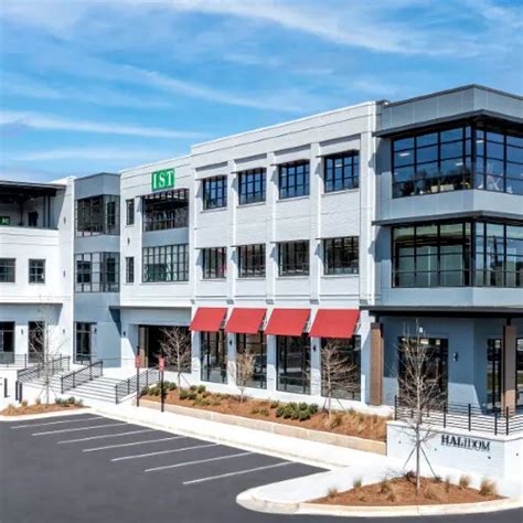 Ist Management Building