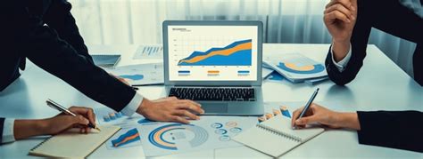 Premium Photo Business Data Dashboard Analysis By Computer Software Investment Oratory