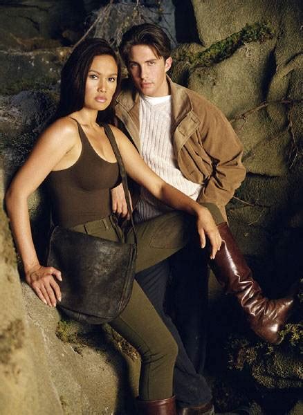 Tia Carrere Nue 56 Photos Biographie News De Stars Les Stars Nues
