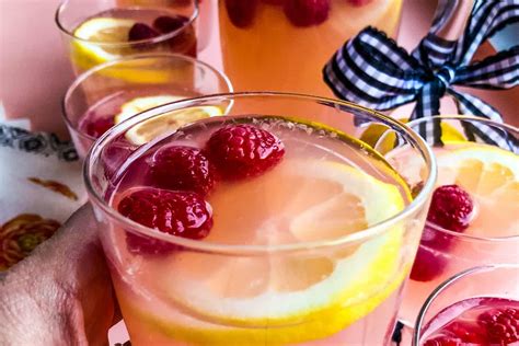 Easy Raspberry Lemonade Recipe Reluctant Entertainer