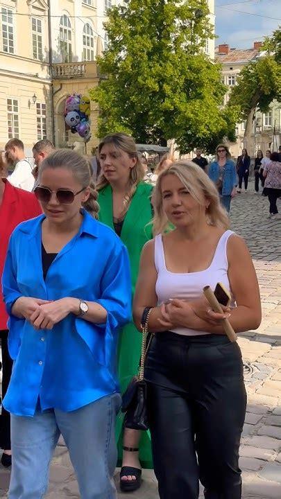 Львів після грози Дівчата центр площа Ринок львівплощаринок Youtube