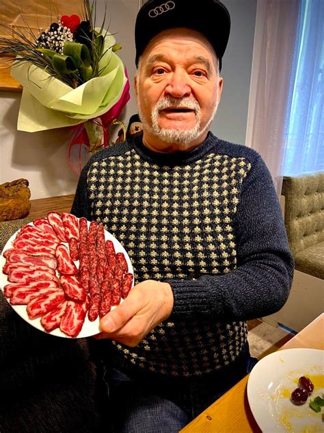 Майстор Пулче Да е честита Баба Марта на всички Facebook