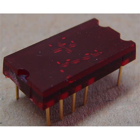 Texas Instruments Til304 Red 7 Segment Display