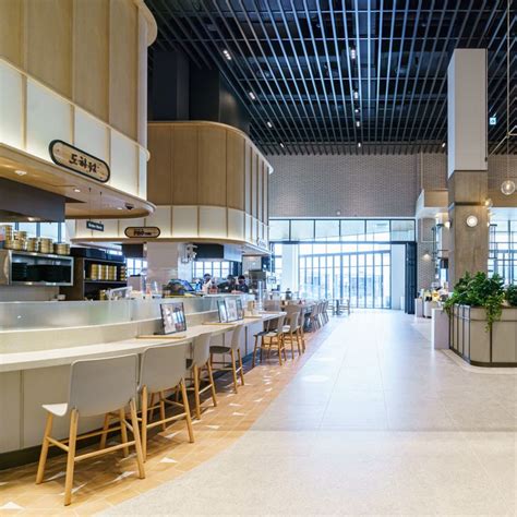 우리 가족을 위한 New 원더랜드 현대프리미엄아울렛 대전점 Home Decor Decor Breakfast Bar