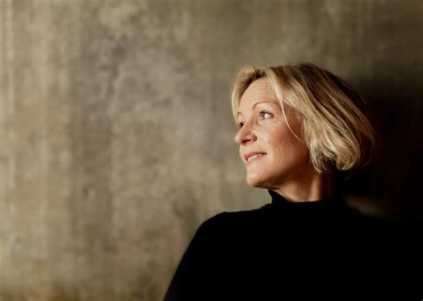 Danusha Waskiewicz Viola Photography By Michael Reinicke