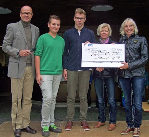 Laichinger Schüler Finanzieren Eine Beim Kinderhospiz Dringend Benötigte Stelle